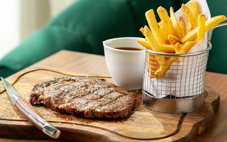 Dining deals at Trump International Golf Club - Pan Time Arabia