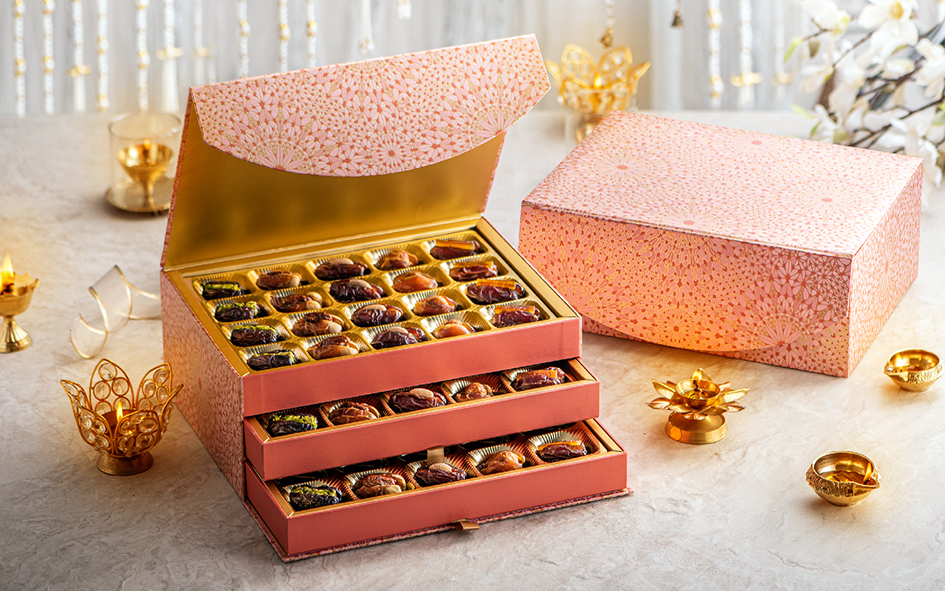 The Perfect Gift Guide for Emirati Women's Day - Pan Time Arabia