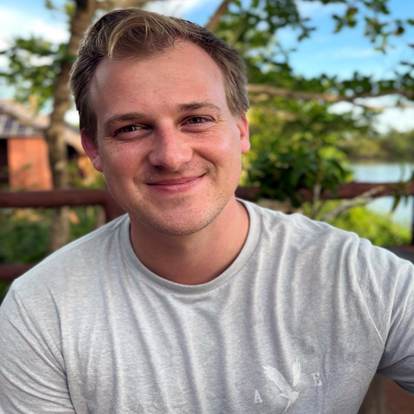 ‘THIS TIME FOR AFRICA’ AS TWO AFRICAN EXPATS WIN AED 155,554 FROM ...