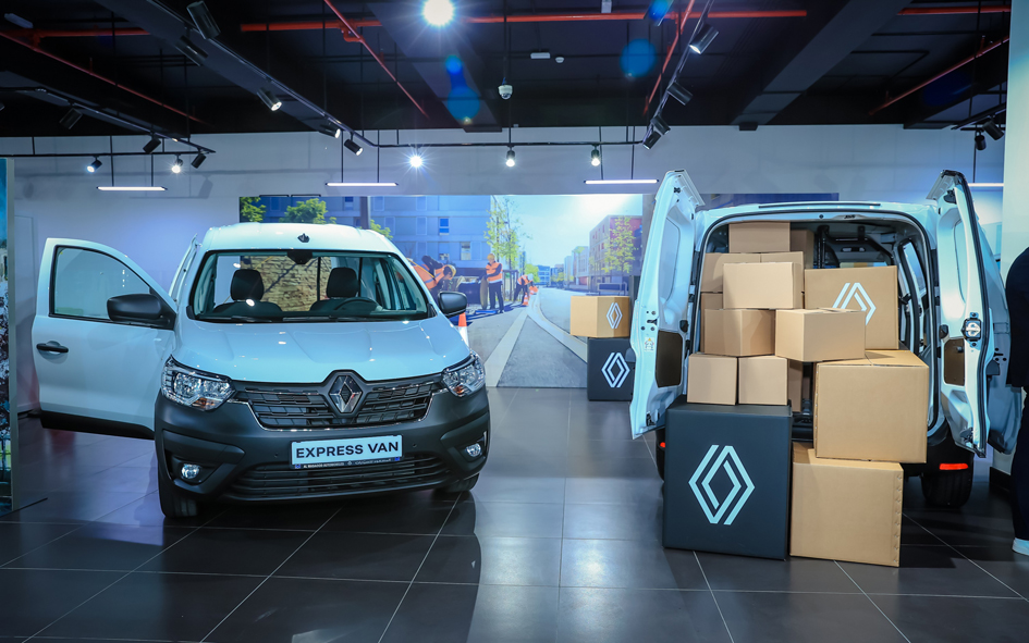 Al Masaood Automobiles Unveils the All-New Renault Express Van - Pan ...