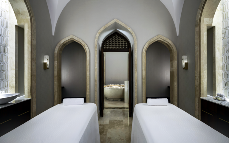 ATLANTIS THE PALM CELEBRATES VALENTINE’S DAY WITH ROMANTIC EXPERIENCES ...